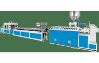 China WPC Decking Profile Co Extrusion Machine 45-92mm Screw 15-110kW 380V for sale
