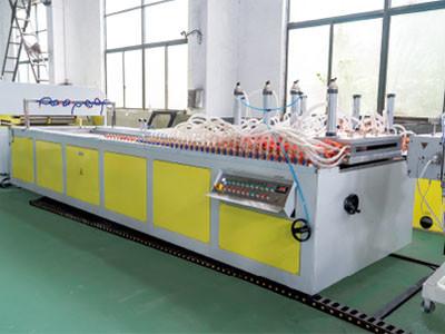 China Fire Resistance PVC Profile Extrusion Line 55KW WPC Wall Panel Production Line for sale