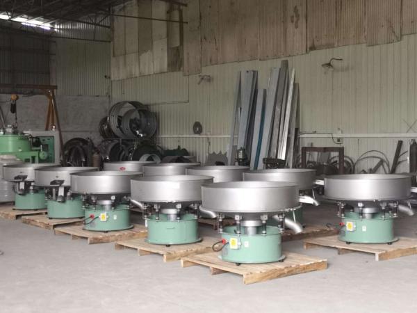 Quality Stainless Steel 304 Mud Vibrating Screen with Three-Dimensional Motion for for sale