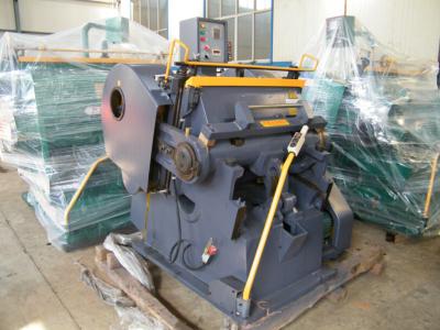 Cina La macchina tagliante del cartone automatico dei semi, piana muore taglierina per il taglio del cartone in vendita