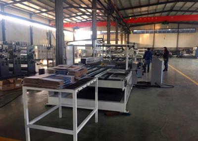 Cina Macchina ondulata automatica/2400 millimetri della cartella e di Gluer del cartone della scatola della cartella di macchina ondulata di modello di Gluer in vendita