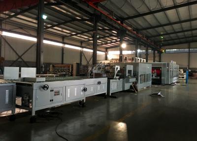 Cina Linea stampa automatica del pacchetto del contenitore di cartone di Flexo che scanala incollatura piegante tagliante impacchettando macchina in vendita