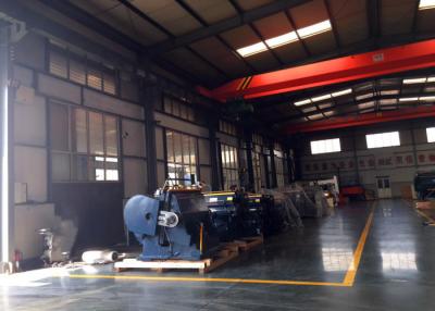 Cina I ml 1100 millimetri di piegatura tagliante del cartone a macchina/fare pizza il cartone inscatolare muoiono macchina della taglierina in vendita