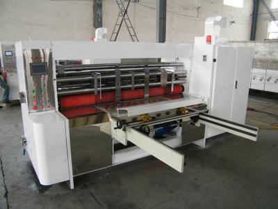 Cina Macchina tagliante rotatoria automatica per il taglio del cartone di Corruaged in vendita