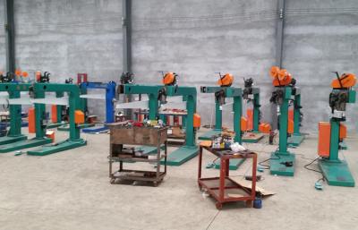 Cina Macchina del contenitore di cartone del servomotore/cartone di cucitura di Corrguated che inchioda macchina in vendita
