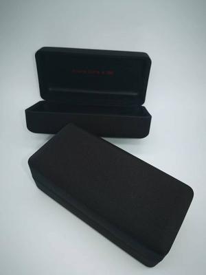 Chine Emballage cuboïde de lunettes de soleil d'EVA Hard Étui à lunettes Simple de fantaisie de luxe à vendre