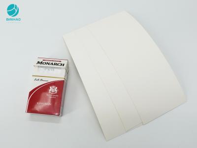 中国 カスタマイズされた印刷および熱い押すことのパッケージのパックのタバコ入れを煙らす 販売のため
