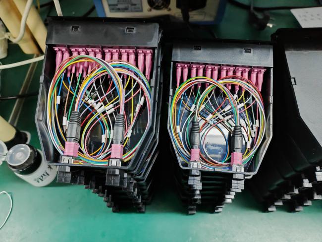 MPO cassette module box