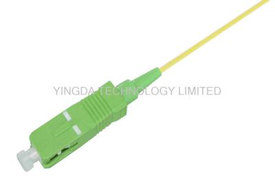 Cina Cavo a fibre ottiche giallo semplice monomodale del PVC dello Sc APC 3M 900 delle trecce um in vendita