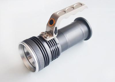 Cina 350LM CREE XP - torcia elettrica del punto dello zoom LED di G R5 con il caricatore CC/di CA in vendita