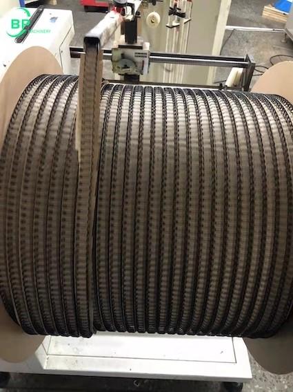 Les bobines du fil o de la Chine ont produit par le fil o formant la machine BINPENG