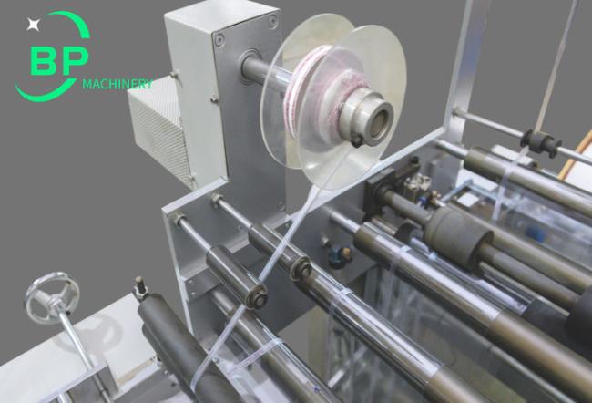 Automatic packing machine for notebook and Envelopes FZ310