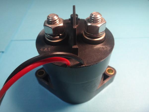 Contactor de alto voltaje actual grande de DC del Withstand usado en cualquier ambiente duro