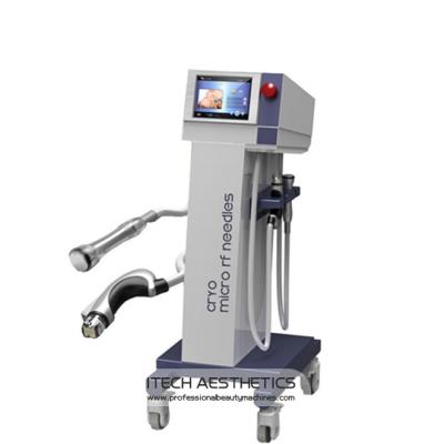 Cina L'elettroporazione di Cryo/macchina frazionaria di rf Microneedle per acne sfregia il trattamento in vendita