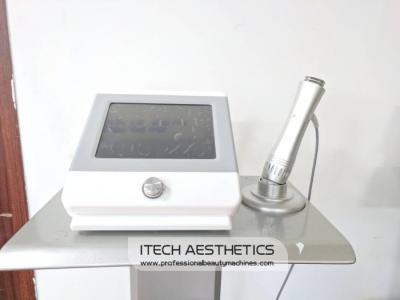 China De Ce Goedgekeurde Drukgolf Cellulite van de Schoonheidsmachine Vermindert van de Machineeswt van de Schokgolftherapie de Magnetische Therapie voor Gewichtsverlies Te koop