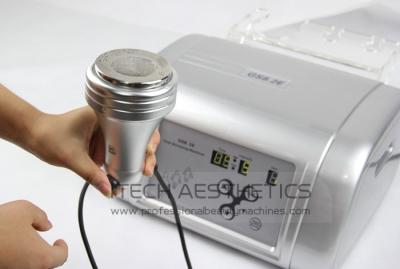 Cina Ente ultrasonico portatile astuto che dimagrisce la macchina a macchina di bellezza di cavitazione 40k in vendita