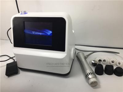 中国 Plantar Fasciitisまたは腎臓結石のためのEcswtの衝撃波療法装置 販売のため