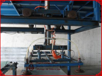 Cina Linea del pannello a sandwich del materiale da costruzione dell'isolamento acustico con il Electromotor di sincronizzazione 3KW in vendita