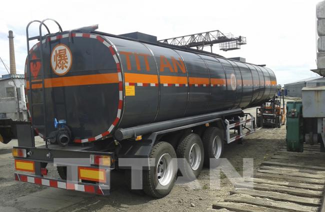 TITAN heating bitumen asphalt tanker trailer with insulating layer for sale