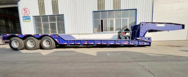 Detachable Gooseneck Trailer for Sale in Mauritius | 60 Ton Lowboy Trailer for Sale 