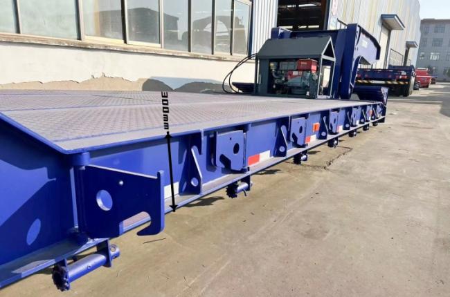 Detachable Gooseneck Trailer for Sale in Mauritius | 60 Ton Lowboy Trailer for Sale 