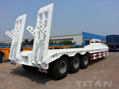 Cina 3 axles low loader semi trailer with fuwa axle  carry construction equipment for sale in vendita
