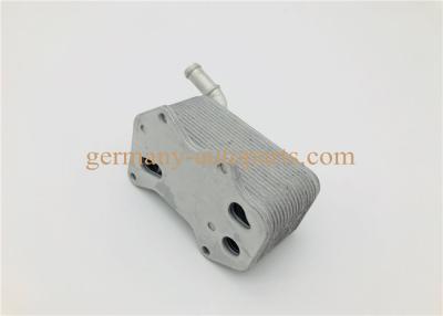 Cina Dispositivo di raffreddamento dell'olio per motori per Audi A3 A4 VW Eos Jetta Passat 2,0 06D 117 021 C 06D117021C in vendita
