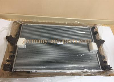 中国 VW T5の運送者Multivan 1.9TDI 7H0 121 253 K Fのためのラジエーター エンジンの冷却の部品 販売のため