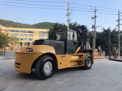 Cina attrezzatura gigante dell'albero FD300 30 Ton Heavy Lift Forklift Truck di 4000mm in vendita