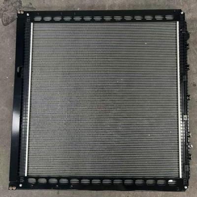 Cina Assemblaggio del radiatore DZ9H389530013 HOWO Parti del camion Motore Radiatore Radiatore di raffreddamento in vendita