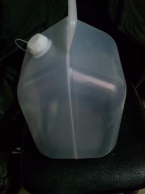 China Hot sell good quality and low price LDPE collapsible jerry can for carrying water, oil, po for sale
