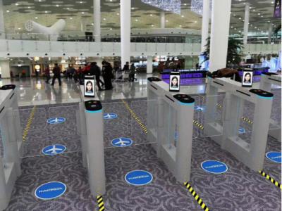 China Card Reading 8 Inch Android Device With Double Camera For Facial Recognition In Channel Gate for sale