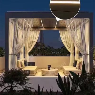 China Parede de pergola de alumínio motorizado com teto de luvas à venda