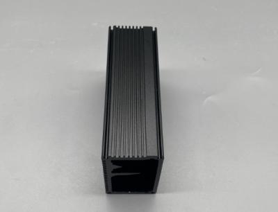 China Universele compatibiliteit Aluminium warmteput met hoge warmtegeleidbaarheid Verbeterde koelprestaties Te koop