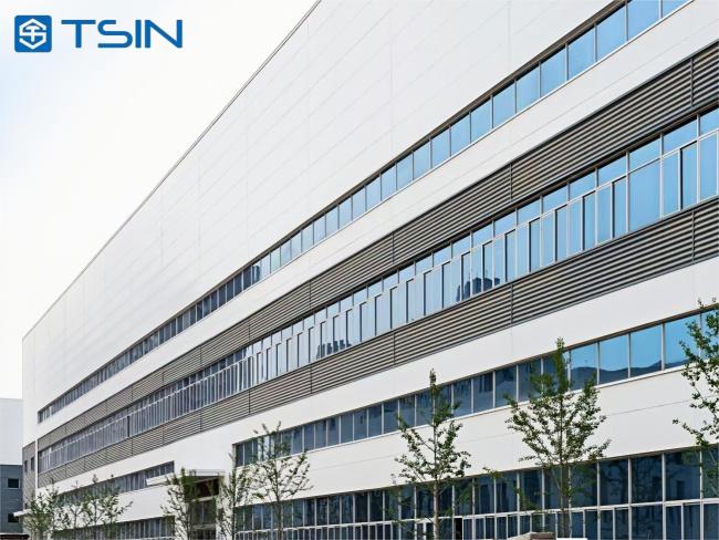 Prefabricated steel structure workshop exterior view