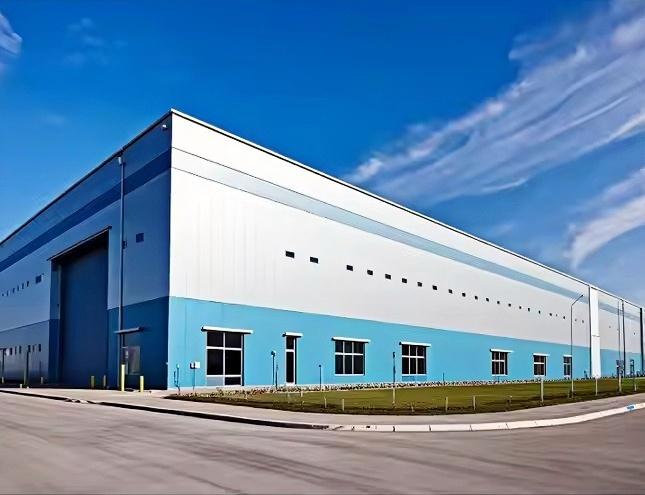 Completed steel structure warehouse