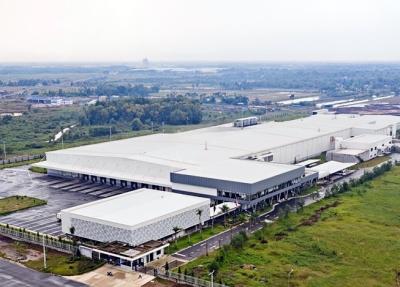 China Custom Color Matching Steel Frame Building Weather Sealed Enclosure Low Maintenance for sale