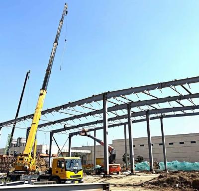 China Custom Color Matching Steel Frame Building Weather Sealed Enclosure Low Maintenance for sale