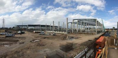China Prefabricated Steel Prefab Buildings multi-span Warehouse Workshop in Chile for sale