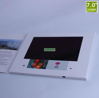 China Hot sale 7inches lcd video brochure/ video book/ video card tv in print for sale