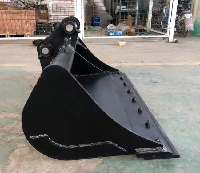 1200mm Width Excavator Mud Bucket With Bolt-On Bucket Blade For Mining Working Condition