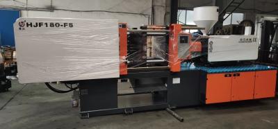 Chine Amélioration de l'efficacité de la machine de moulage par injection à économie d'énergie Force de serrage 7800KN à vendre