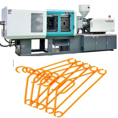 Cina 6.5KW PVC Pipe Fitting Injection Molding Machine Pressure dell'acqua di raffreddamento 0,3 - 0,6Mpa in vendita
