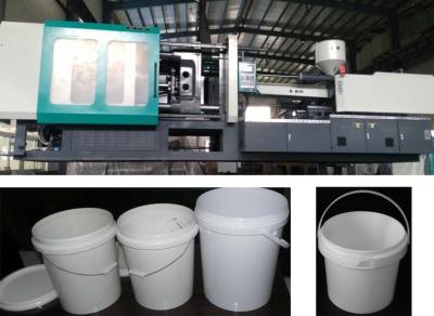 Chine Machine de moulage par injection d'énergie 7800KN avec système de lubrification automatique à vendre