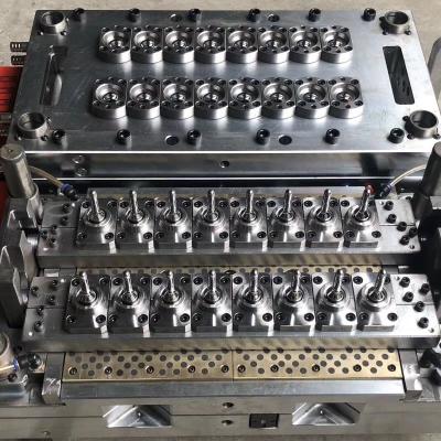 China Automatic Lubrication System and Injection Unit for Single Stage Injection Stretch Blow Molding Machine for sale