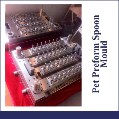 China 18.5kw Pump Motor Power Energy Saving Injection Molding Machine Providing 320mm Opening Stroke Injection Molding Machines for Operation for sale