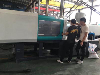 China Servo Motor PET Preform Injection Molding Machine Featuring Instructions in Chinese and English Special PET Fittings for Operation for sale