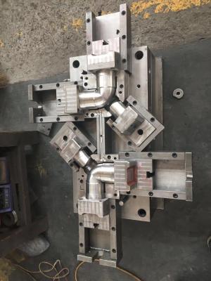 China PVC-Fittings-hydraulische Spritzgussmaschine-schraubenartige Spannkraft 2000KN zu verkaufen