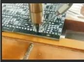 중국 3 축 데스크톱 자동 용접 기계 ZT-HXJ441-R 대용량 전자 제조 판매용