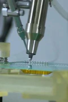 China Desktop 4-assige automatische soldeermachine met 220V 5A voor PCB-assemblage Te koop